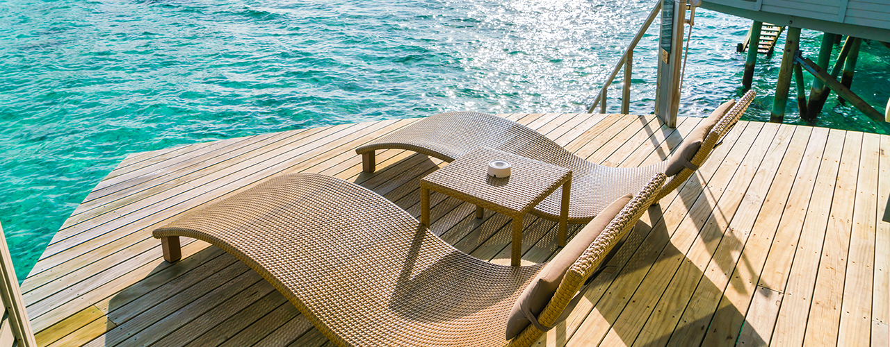 6 Tips for Planning Your Dream Beachside Deck or Pergola - AK Custom ...